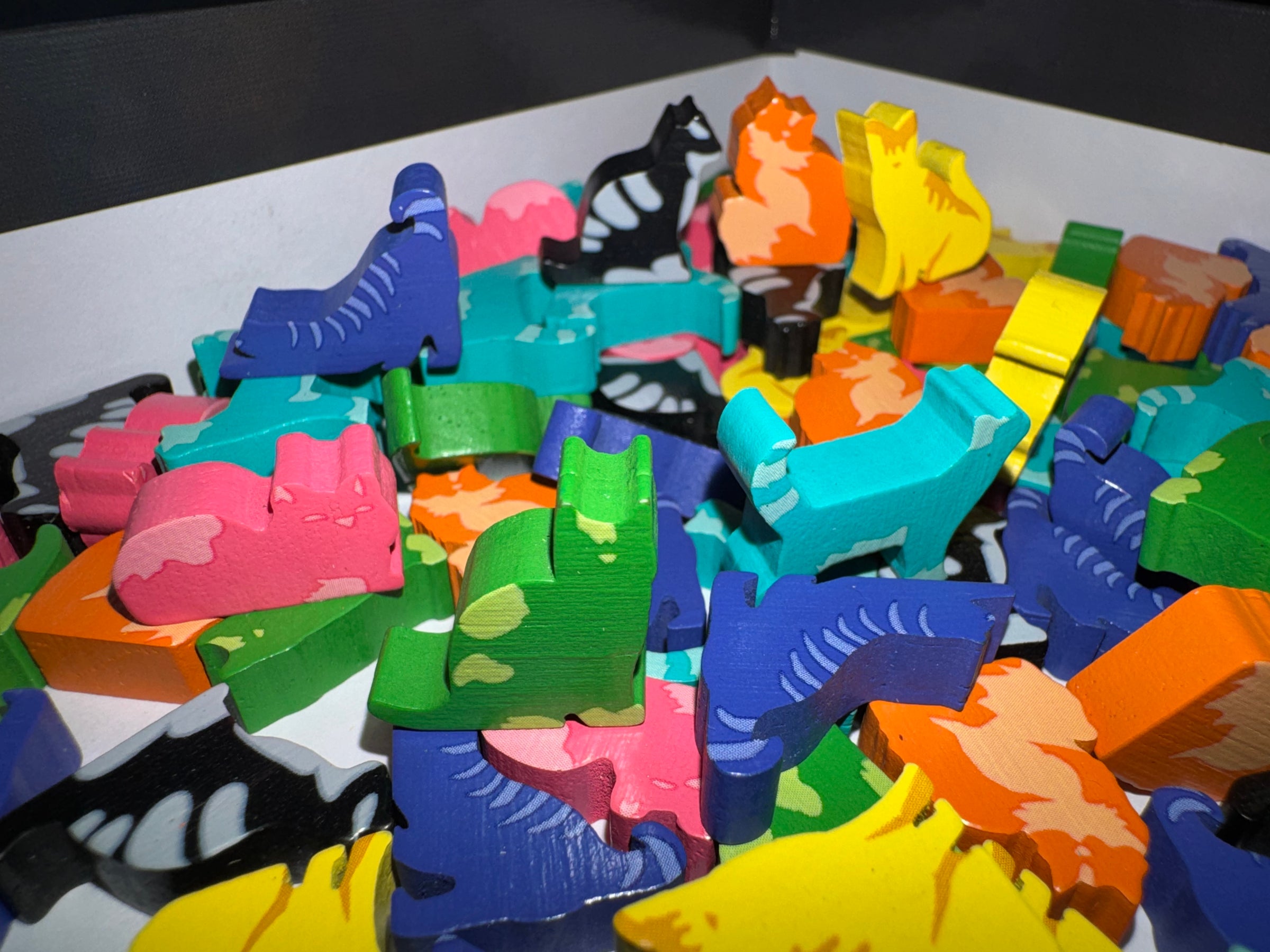 Way Too Many Cats: Meeples | Weird Giraffe Games